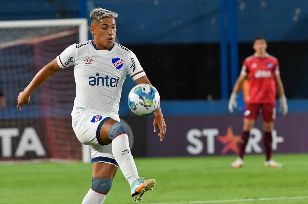 ¿Cuál es el jugador favorito del fútbol uruguayo de Leandro Lozano ...