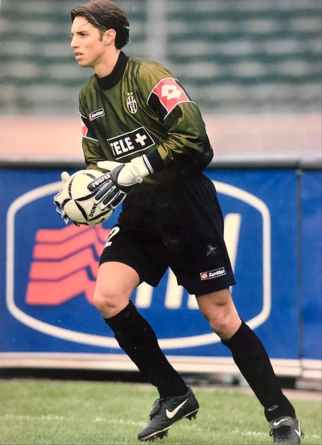 Pintó ataúdes, fue el mejor del mundo, dos veces quiso dejar el fútbol ...