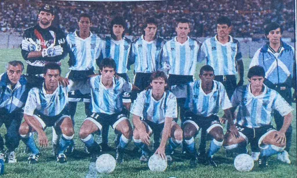 Le dijo que no a Nacional y los hinchas de Cerro lo hacen llorar; la ...