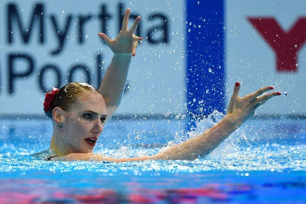 Romashina, la diosa rusa que deslumbró en el agua al ritmo de Carmen