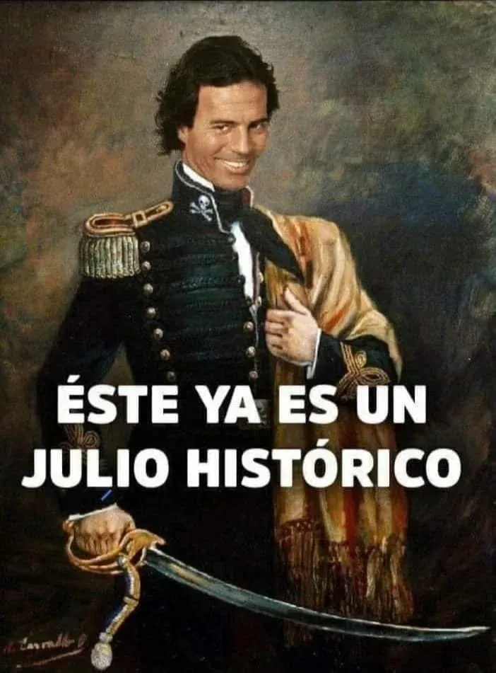 Se termina julio pero no paran los memes de Julio Iglesias