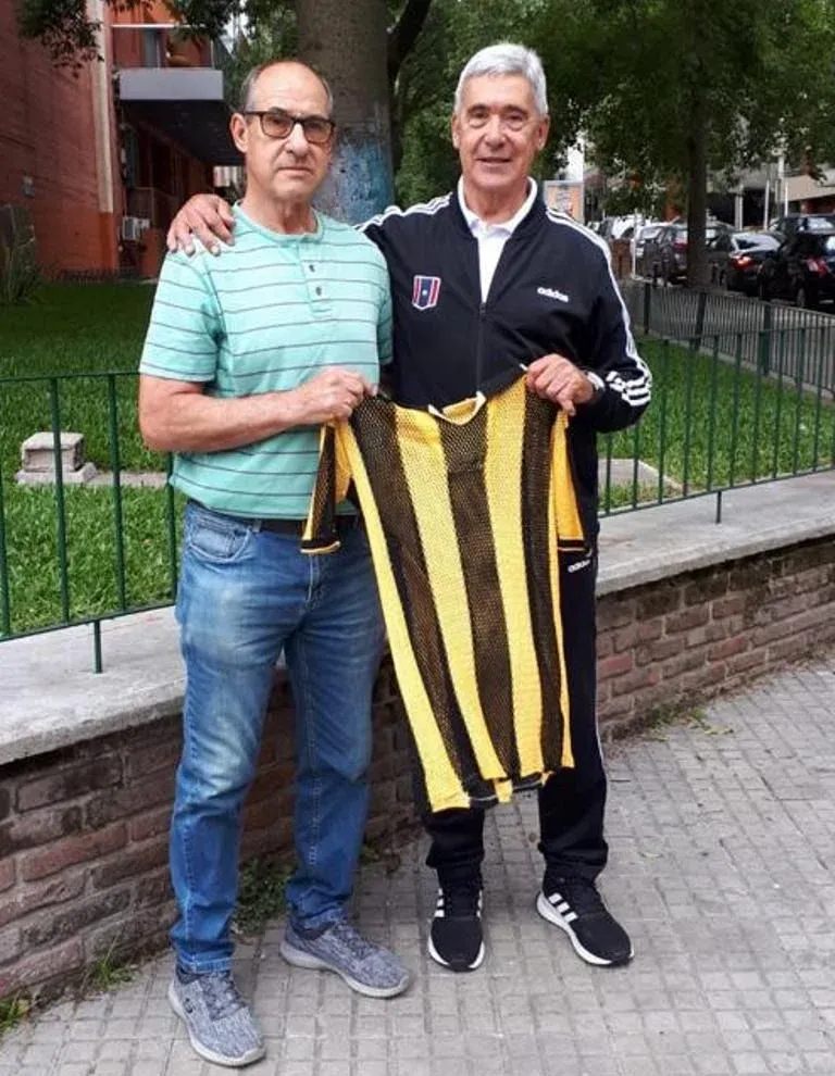 El “niño mimado” de Maradona que se agarró a piñas con Víctor Hugo: la ...