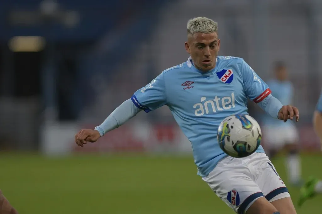 Fichajes Uruguay 2024 equipo por equipo: altas, bajas, planteles y ...