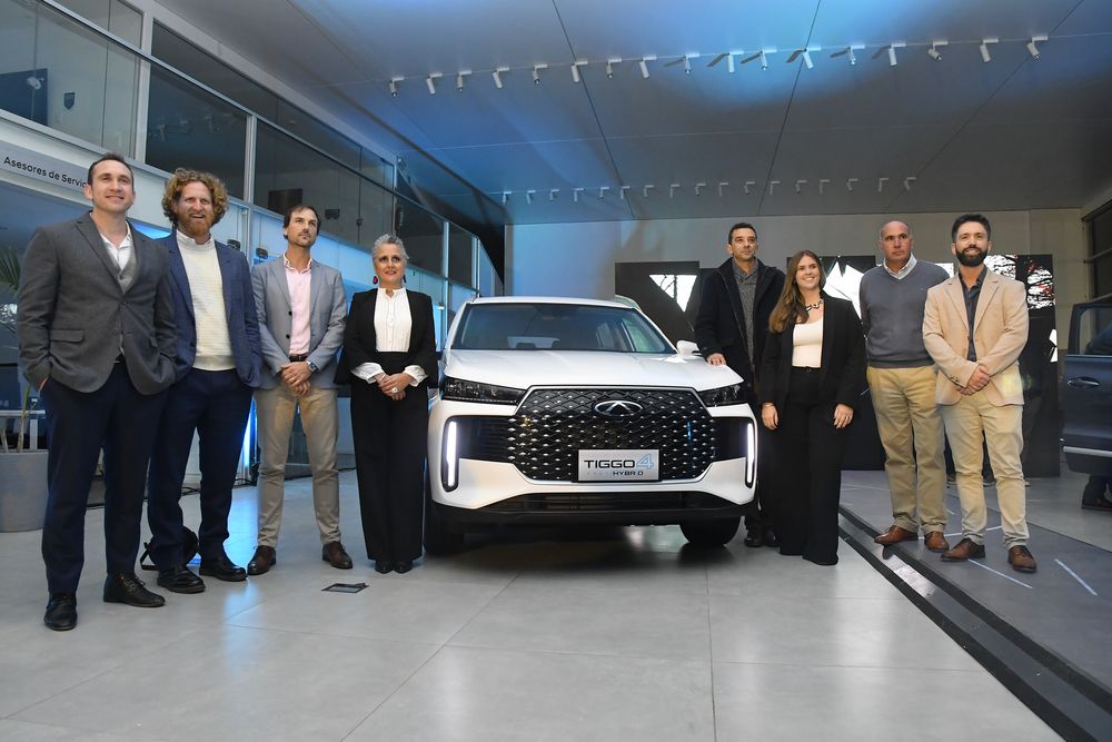 Llegó a Uruguay la Chery Tiggo 4 Full Hybrid: una SUV 100% híbrida, a un precio competitivo y ...