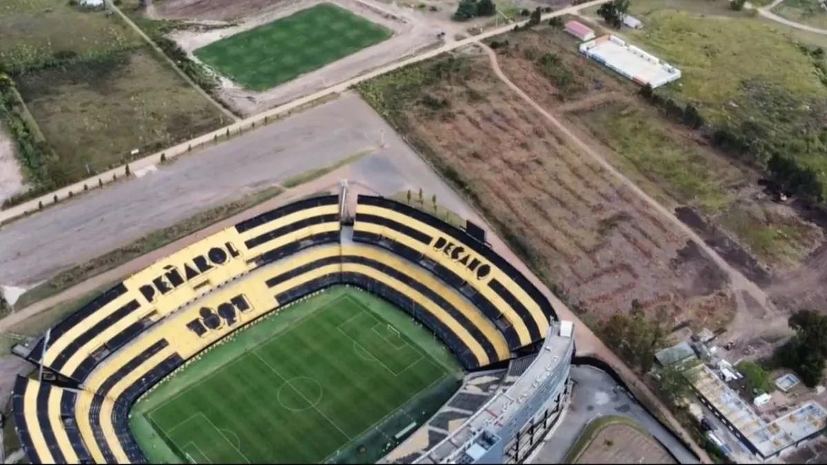 Peñarol mostró una cancha terminada de su Ciudad Deportiva al lado del ...