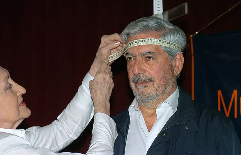 Muerte de Vargas Llosa: las imágenes que marcaron la vida del gran ...