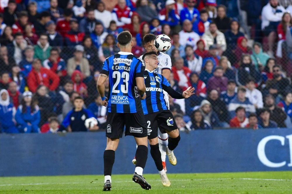 Nacional derrotó 1-0 a Liverpool con gol del Diente López en la vuelta ...