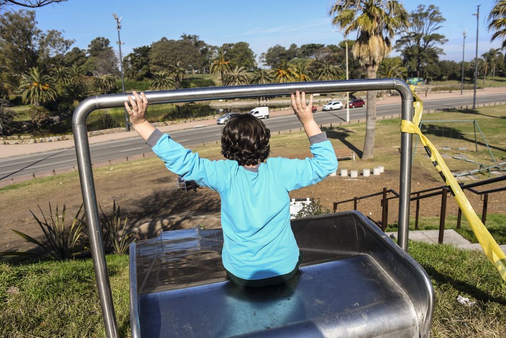IMM inauguró nuevos toboganes de acero en las canteras del Parque Rodó ...