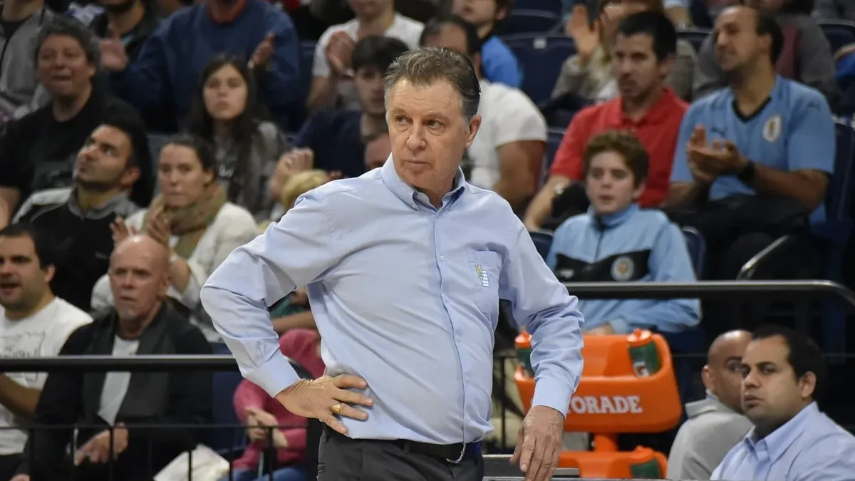 Rubén Magnano: “Es extraordinario que llegue el deporte a la escuela”