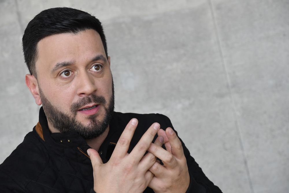 El mensaje y la foto de Lucas Sugo desde el hospital luego de su operación de urgencia: La ...