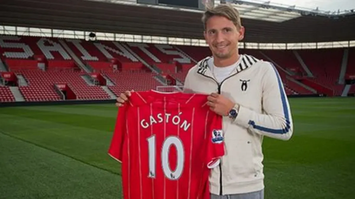 Gastón Ramírez fue presentado en Southampton