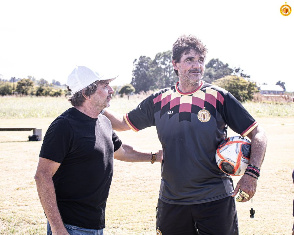 El emocionante regreso de Johnny Miqueiro a Progreso y su reencuentro ...