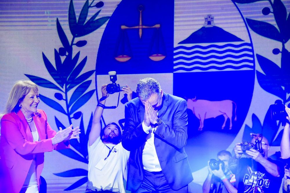 Quién ganó las Elecciones Uruguay 2024: todos los resultados del balotaje en vivo