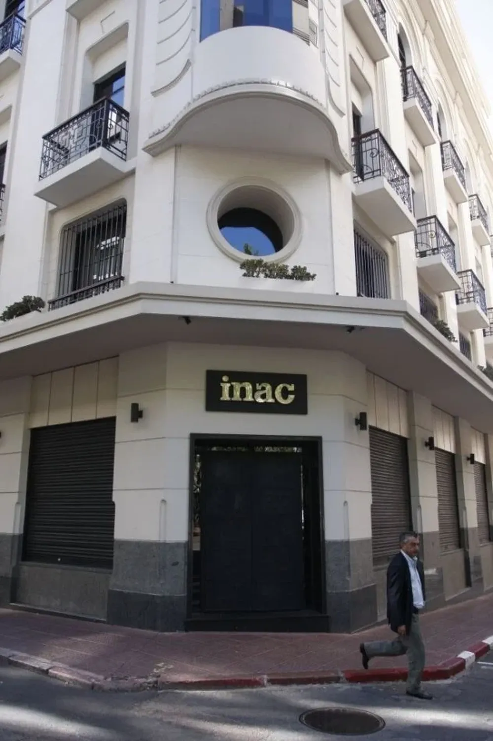 Detalles del llamado del INAC a profesionales en abogacía y derecho y ciencias sociales, y por ...