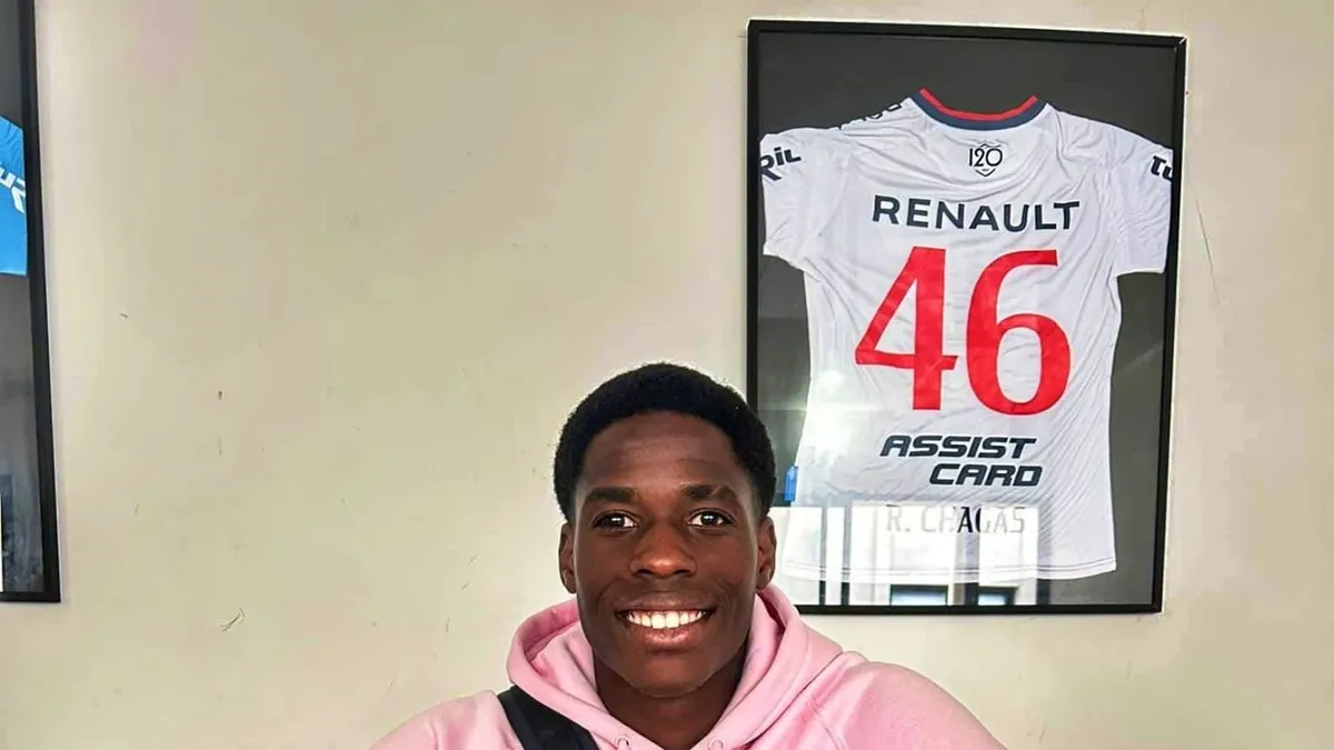 Nacional contrató a Romario Torres, uno de los futbolistas con mayor proyección en el fútbol de ...