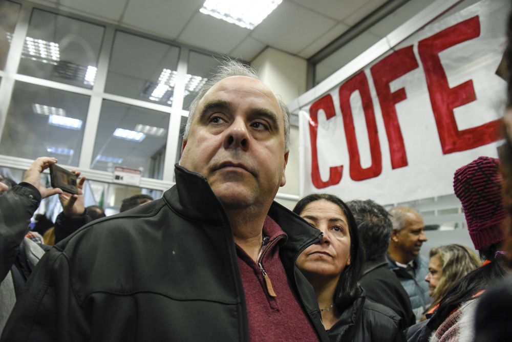 El gobierno suspende por 60 días la ley de licencias médicas para ...