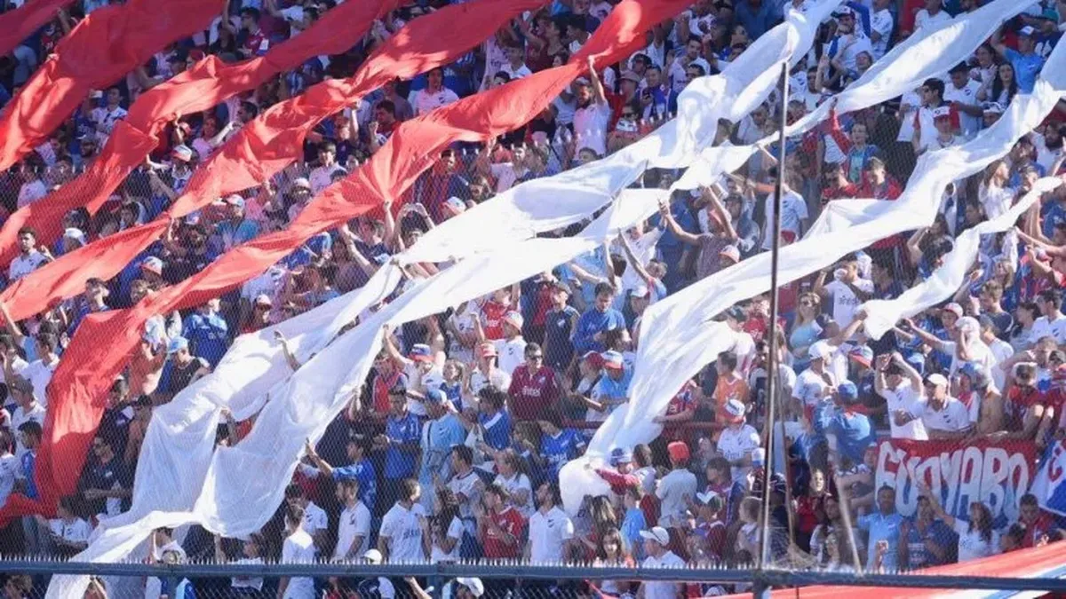 Asamblea de socios de Nacional resolvió cortar relaciones con Pablo Boselli