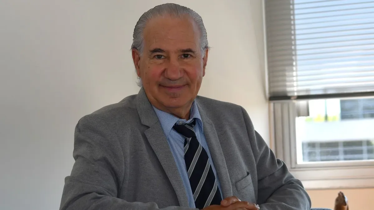 Entrevista de Daniel Castro a Ruperto Long: “La reutilización del agua ...