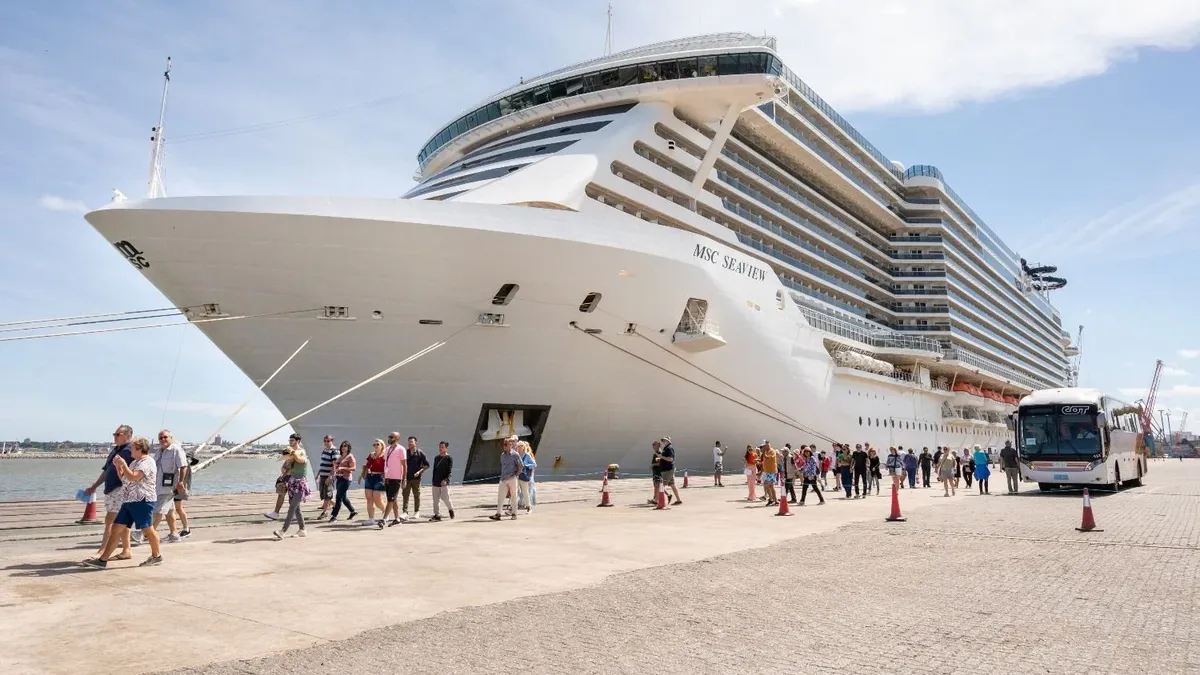 Más de 300 mil turistas ingresaron por cruceros a Uruguay en 2024 ...