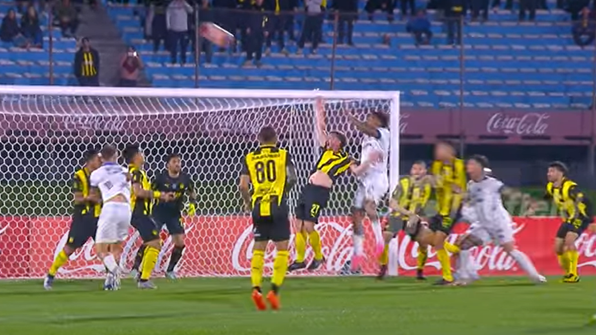 Capaz que se me fue un poquito la boca: Abel Hernández reveló qué le dijo al árbitro por el gol ...