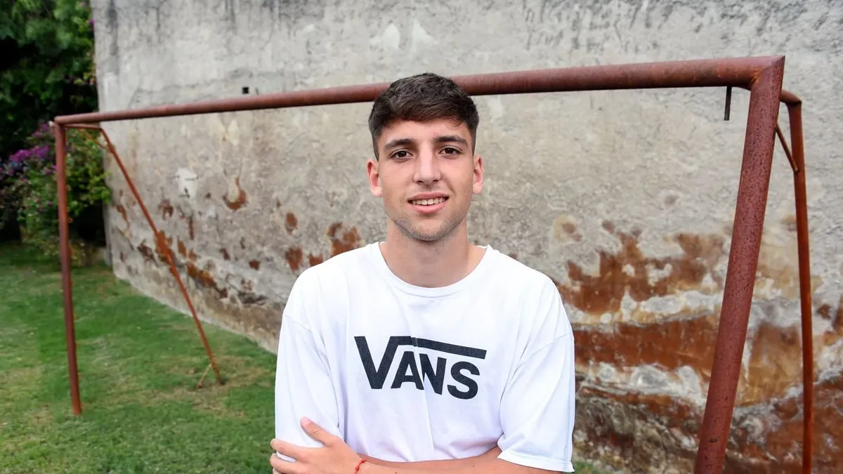 Agustín Rodríguez Piendibene, el juvenil de Peñarol que crece a fuerza ...