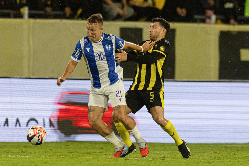 Peñarol 2-2 Juventud por el Torneo Apertura: el aurinegro volvió a ...