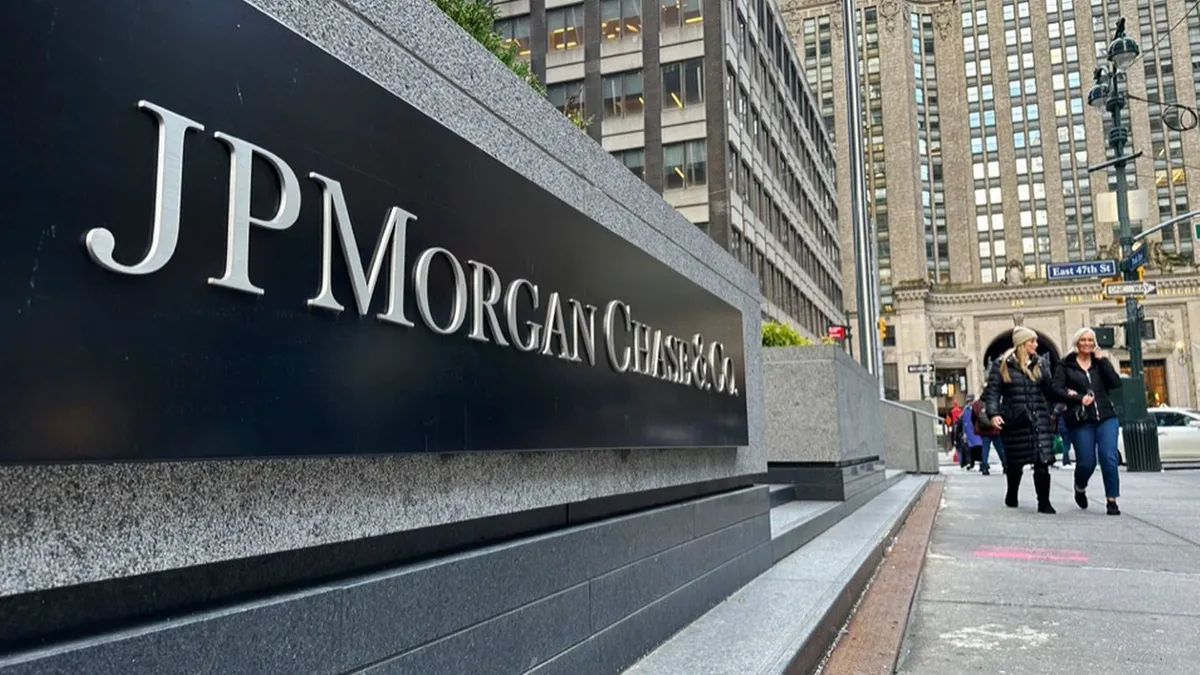 El JP Morgan cree que Javier Milei puede obtener entre 15.000 y 20.000 ...