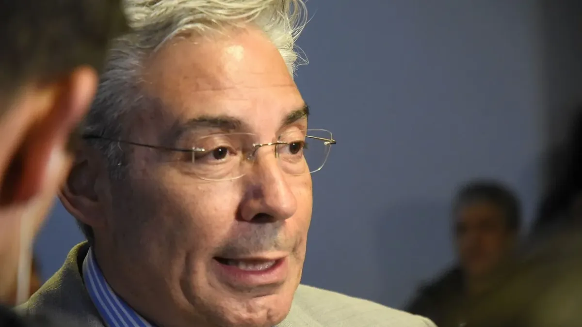 Robert Silva sobre el inicio de clases: Comienza una nueva forma de ...