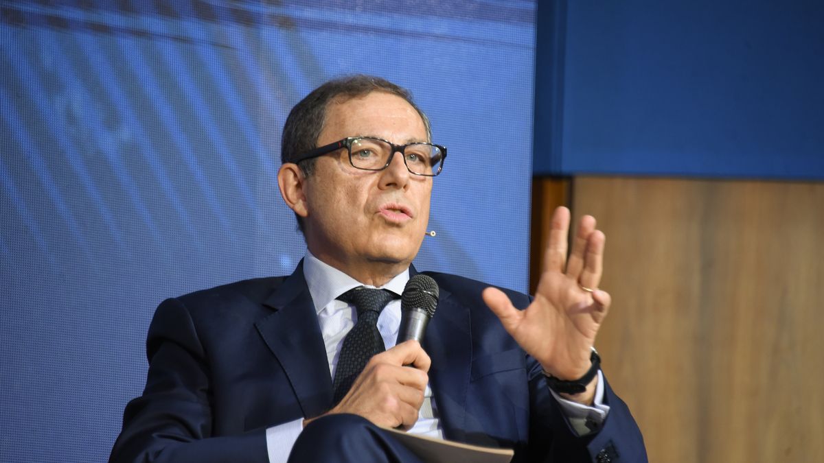 Gabriel Oddone: el Frente Amplio recibirá un Uruguay en situación de no ...