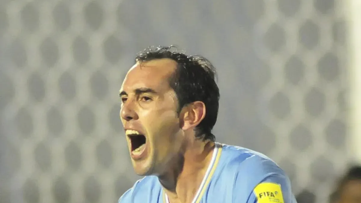 Los 10 pasos que llevaron a Godín a convertirse en líder