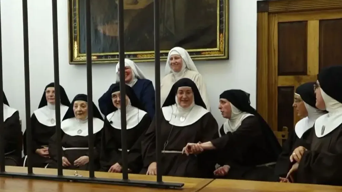 Suspenden el desahucio de las ex monjas de Belorado tras los recursos presentados