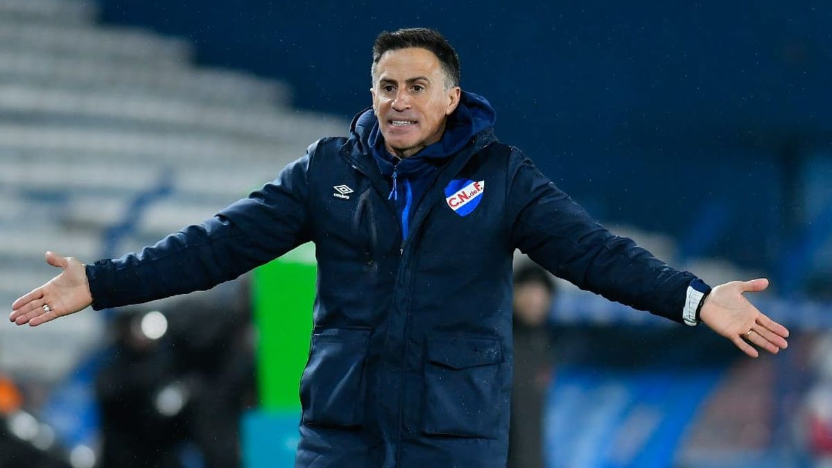 Pablo Peirano tras vencer a Progreso, recordó la goleada clásica ante ...