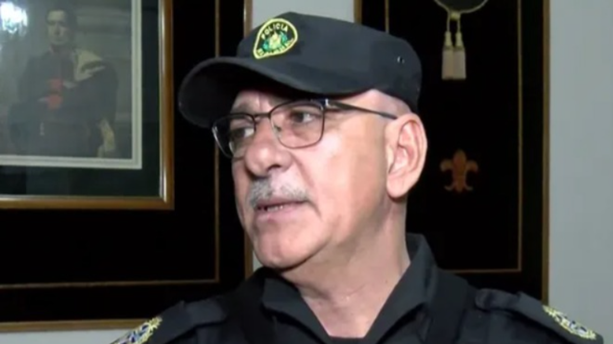 Es retroceder un siglo: blancos piden la remoción del jefe de Policía ...
