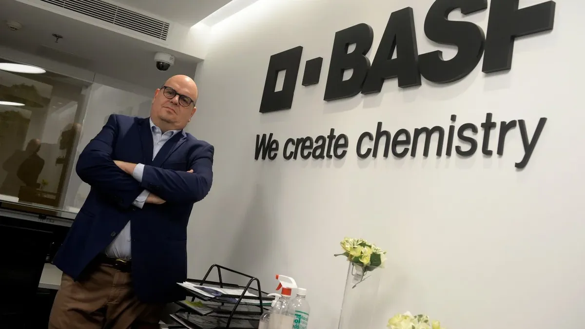 BASF potencia su hub en Montevideo y pasa a concentrar los servicios ...