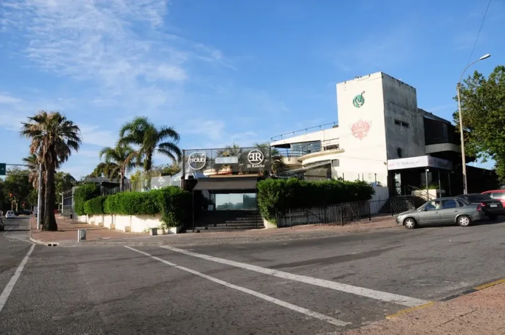 Intendencia de Montevideo clausuró el complejo W Lounge en Parque Rodó