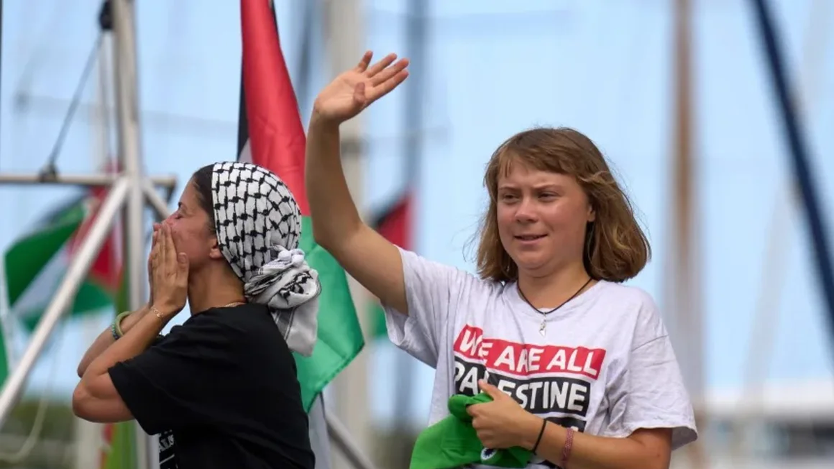 Sánchez anuncia el envío de un buque militar español para escoltar a la ...