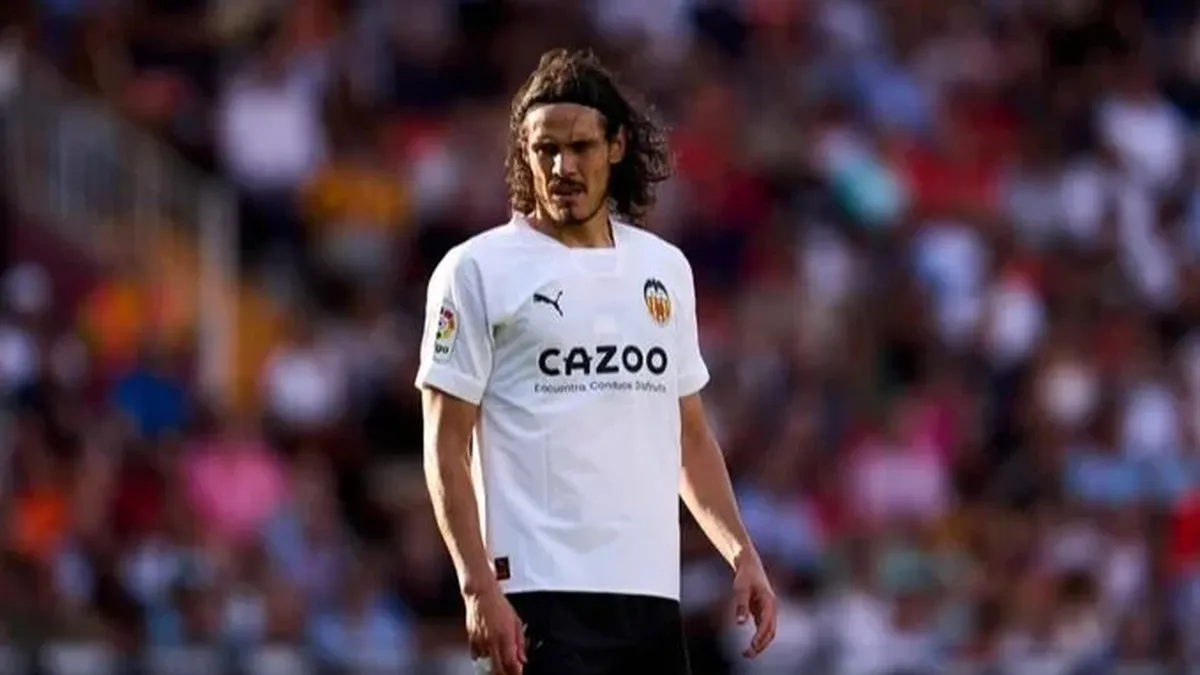 La urgencia de Edinson Cavani: perdió otra pretemporada y debe ...