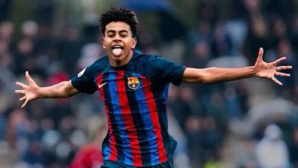 Debutó en Barcelona el jugador más joven de su historia y que tiene una vida de novela