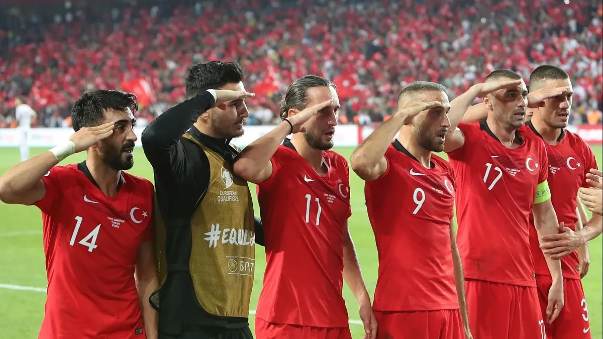 La UEFA examinará el saludo militar de varios jugadores turcos durante ...