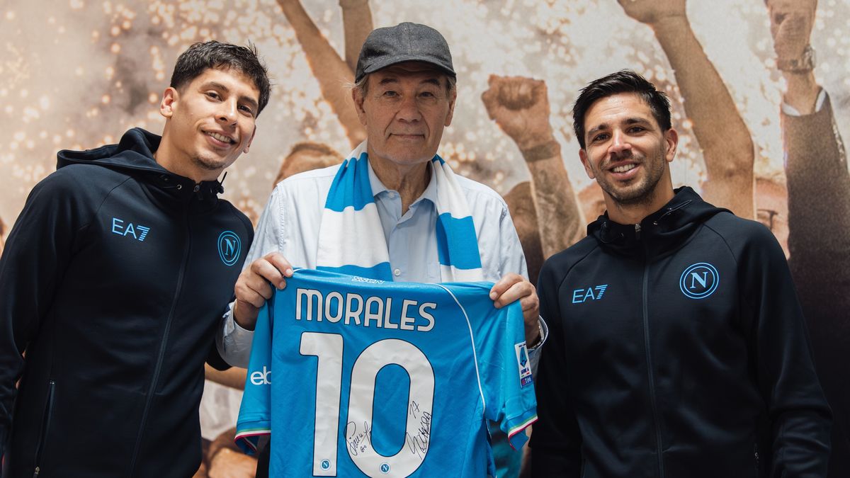 Víctor Hugo Morales visitó Napoli, donde lo recibió el uruguayo Mathías ...