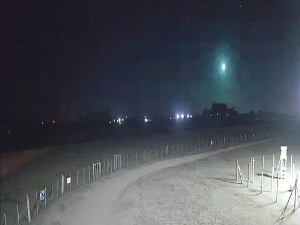 Un bólido fue visto desde distintas partes del país en la noche de este ...