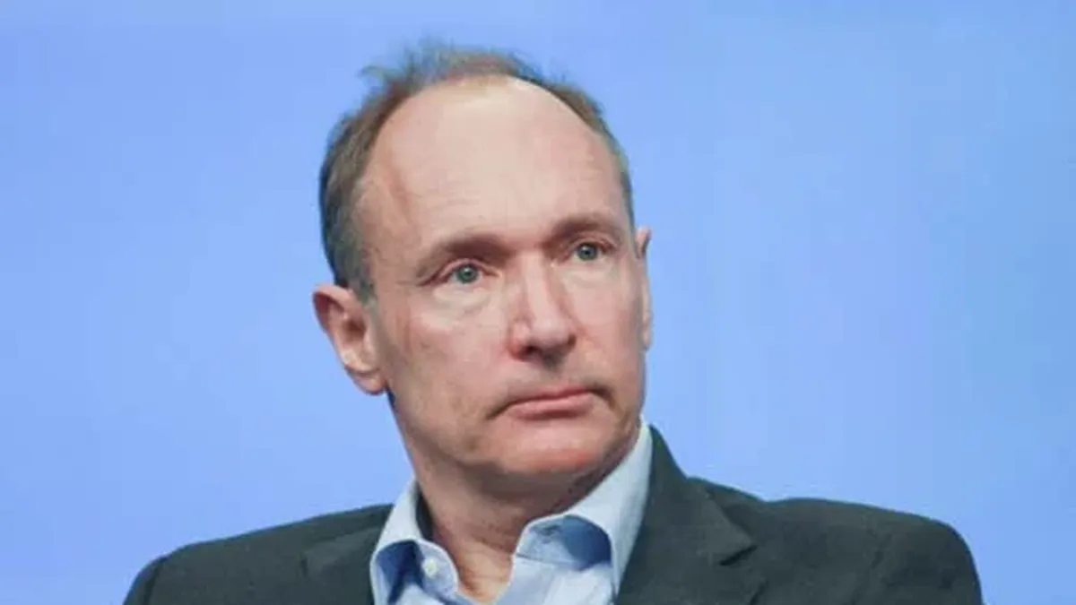 Internet alimenta los abusos contra las mujeres, advierte su inventor