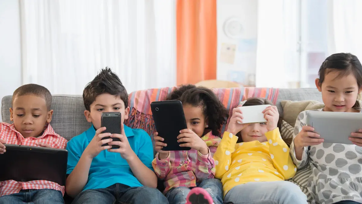 Pediatras Argentinos Advierten Que El Uso Abusivo De Las Pantallas Puede Afectar El Aprendizaje