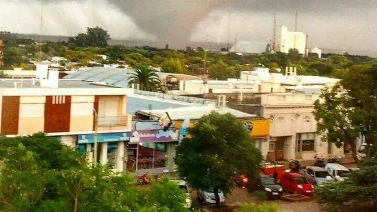 ¿Cuál es la diferencia entre un ciclón, una turbonada, un huracán y un ...