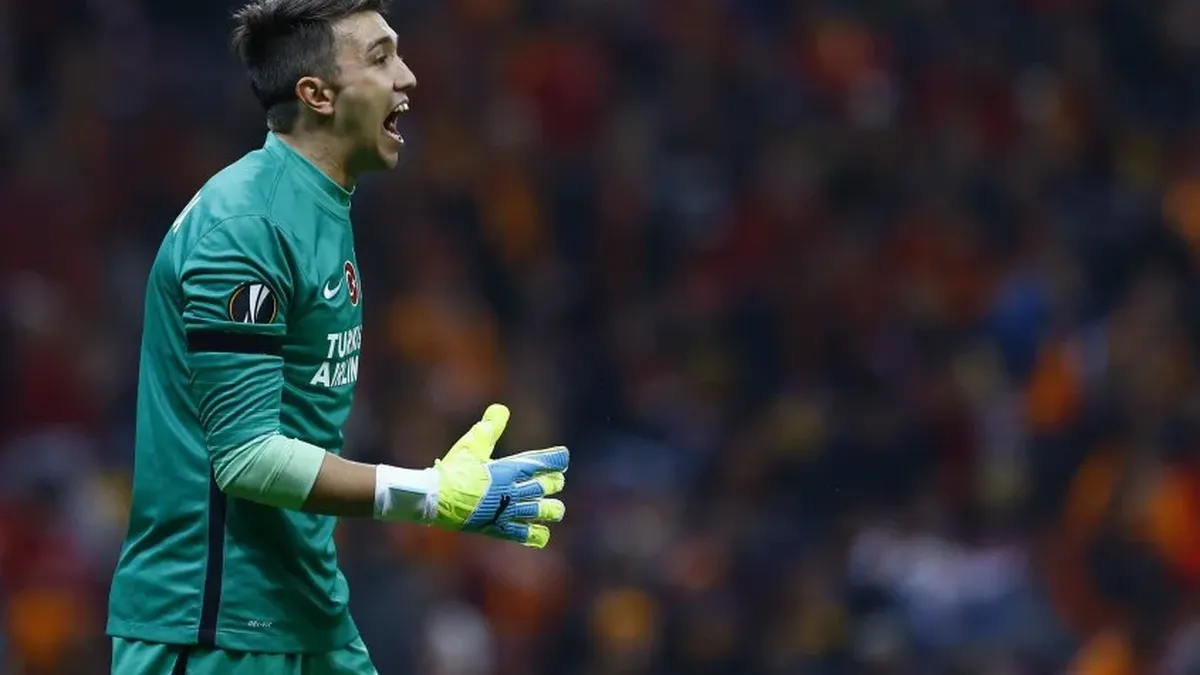 Muslera, Maxi, Vecino, Pereyra y Coates eliminados