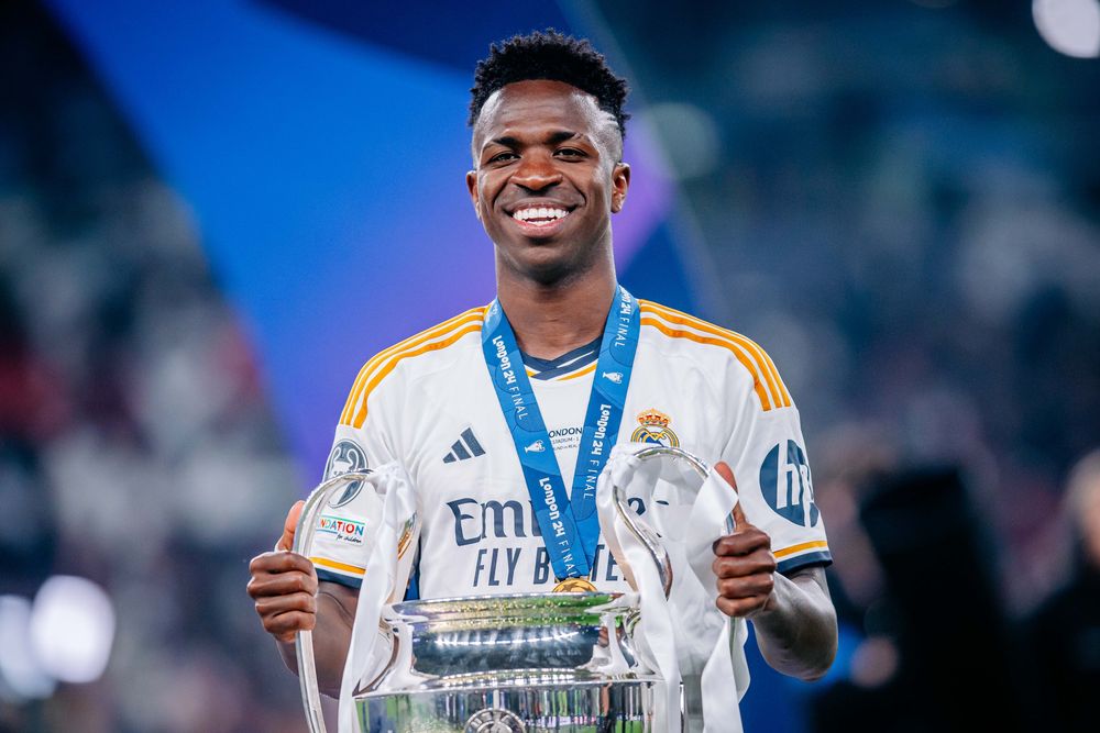 Vinicius no ganaría el Balon de Oro y el Real Madrid no va a París por ...