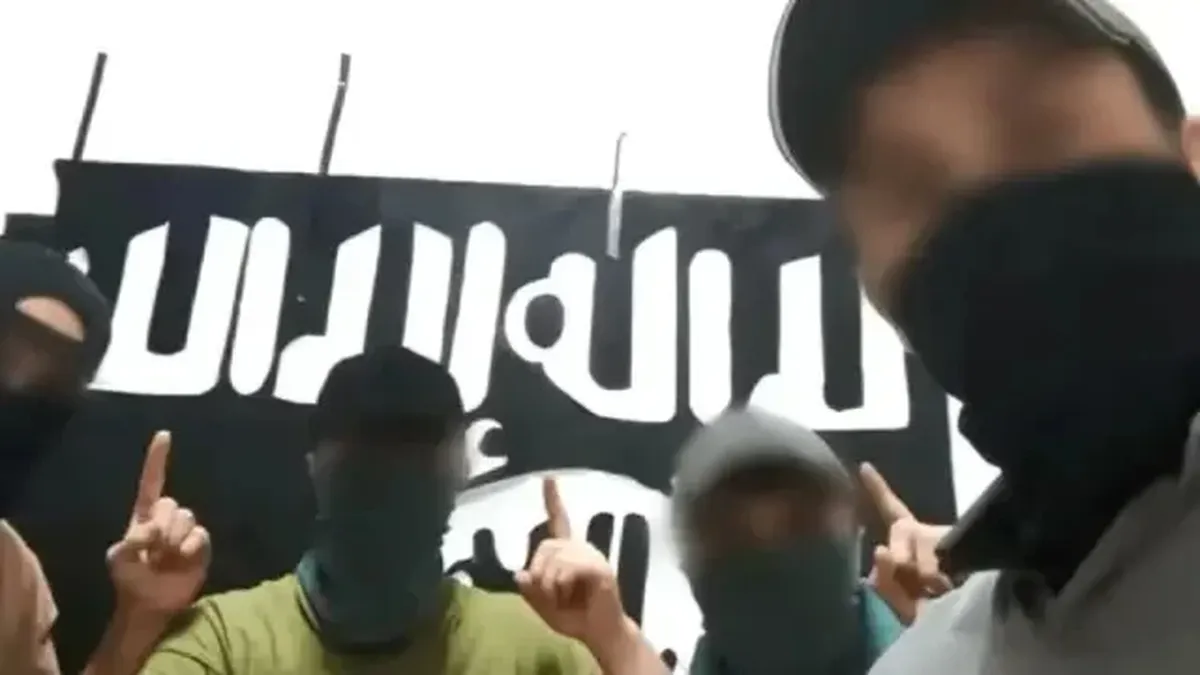 ISIS llama a los lobos solitarios a cometer atentados terroristas en EE ...