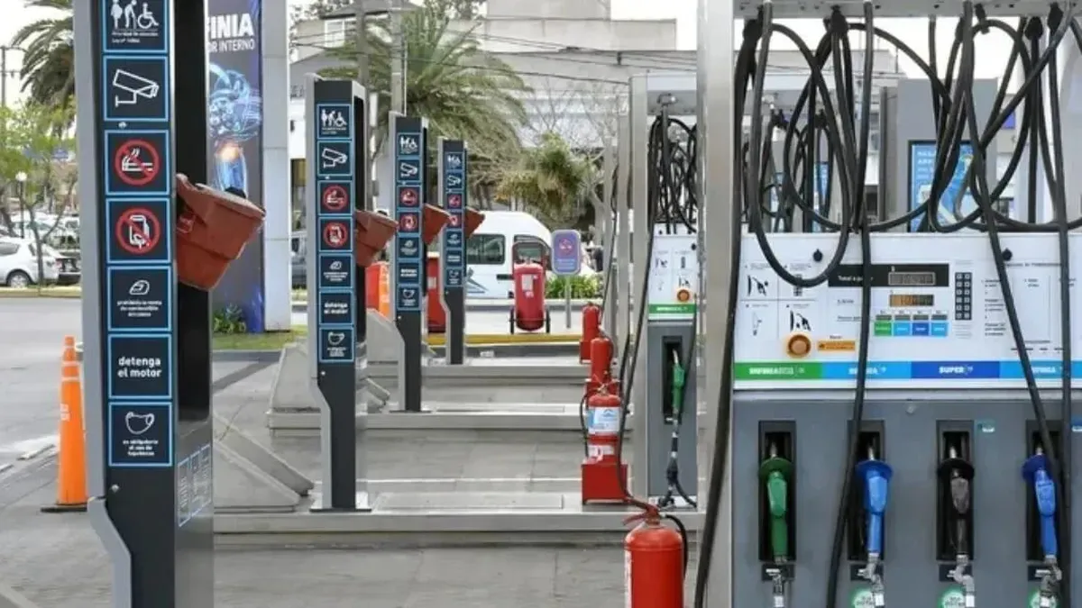 Aumenta la nafta en Argentina por la actualización de impuestos internos