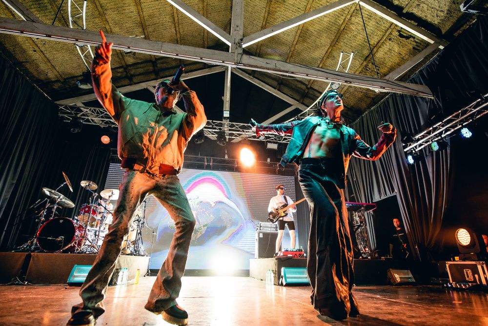 Papota latinoamericana: Ca7riel y Paco Amoroso anunciaron su regreso ...