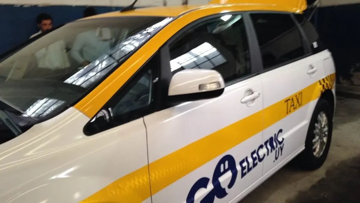 Conozca los nuevos taxis eléctricos que circularán por Montevideo